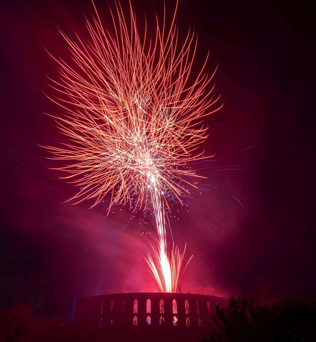 West Coast Today - News - Fireworks light up Oban
