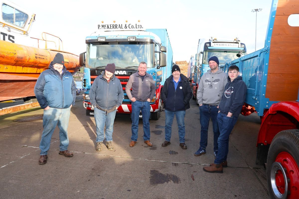 West Coast Today - News - Kintyre tractors take to the road for ...