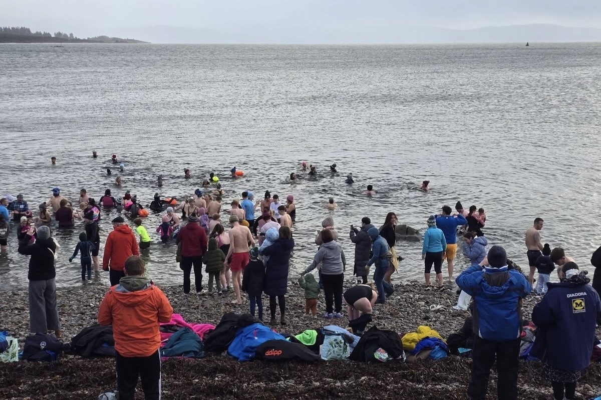 West Coast Today - News - Mid Argyll dives into 2026 with icy dooks